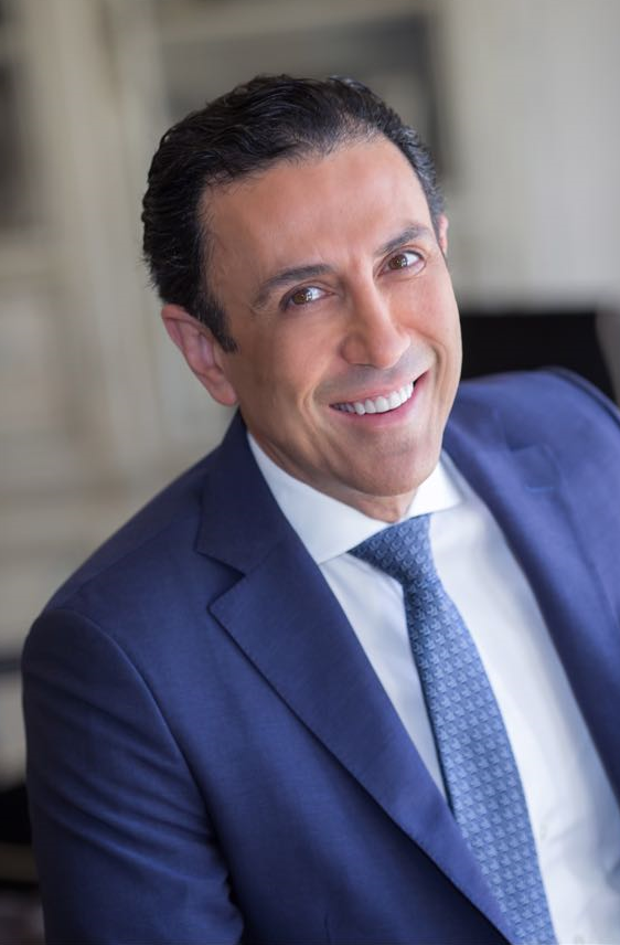 On Spotlight: Dr. Simon Ourian, new age celebrity cosmetic doctor to ...